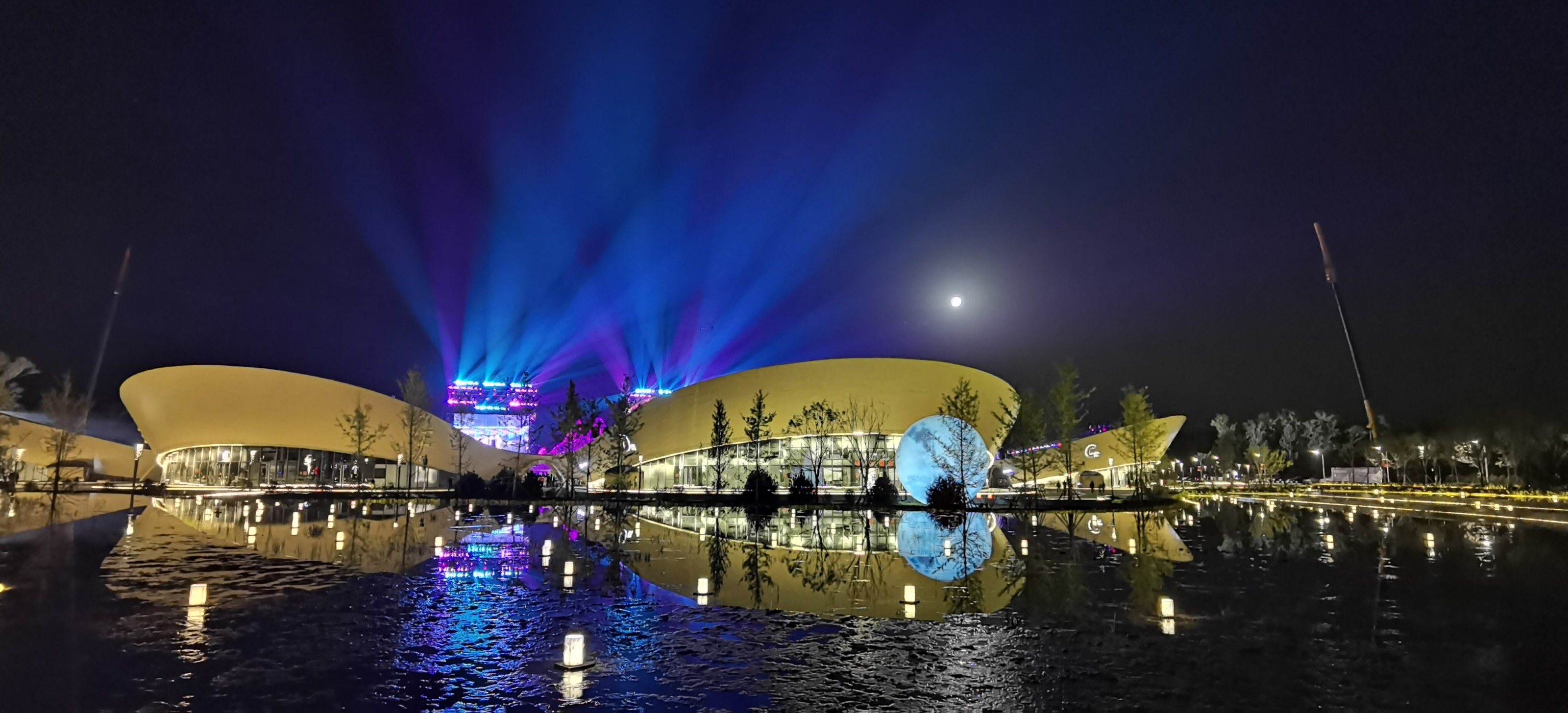 Outdoor Water Theatre